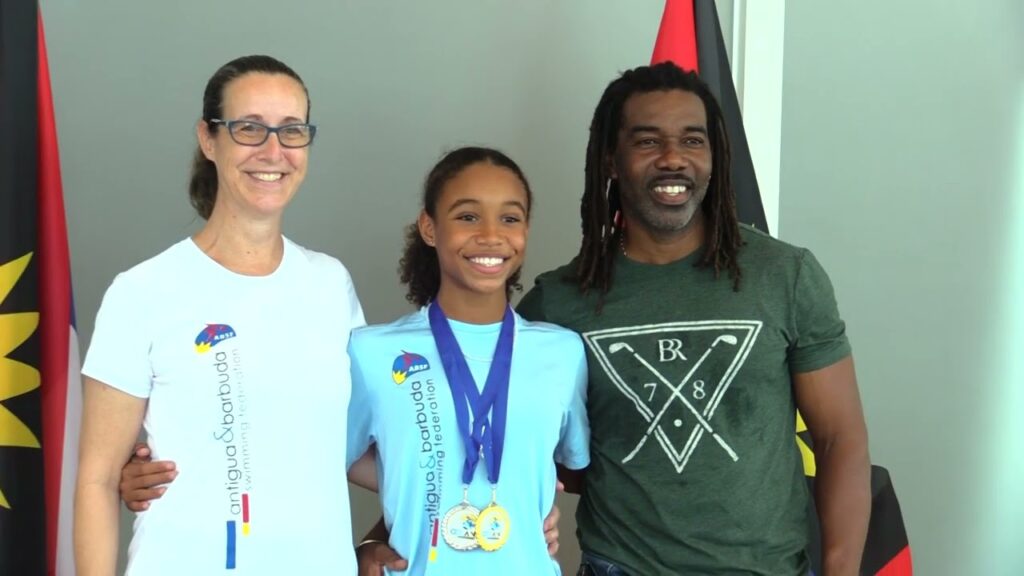 ELLIE SHAW RETURNS HOME AFTER CREATING A SPLASH IN REGIONAL SWIMMING ...